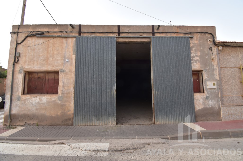 NAVE EN VENTA, LOBOSILLO | Ayala y Asociados